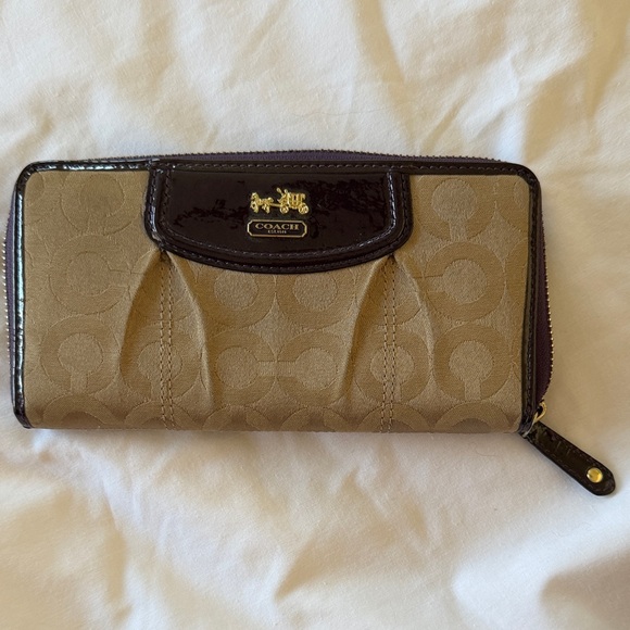 Coach | Bags | Coach Signature Tan And Deep Purple Organizer Wallet ...